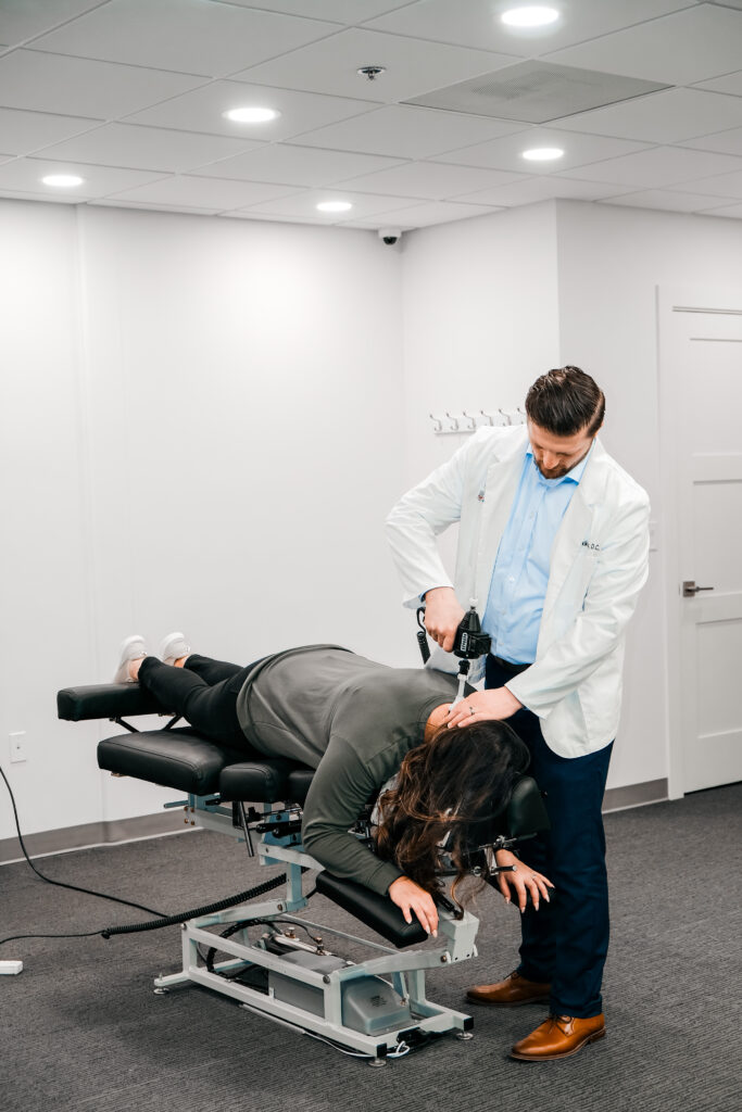 Spinal Adjustments And Manipulation – Spine and Disc Center of Washington